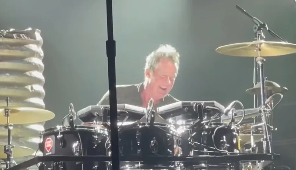 Umro bubnjar Midnight Oila