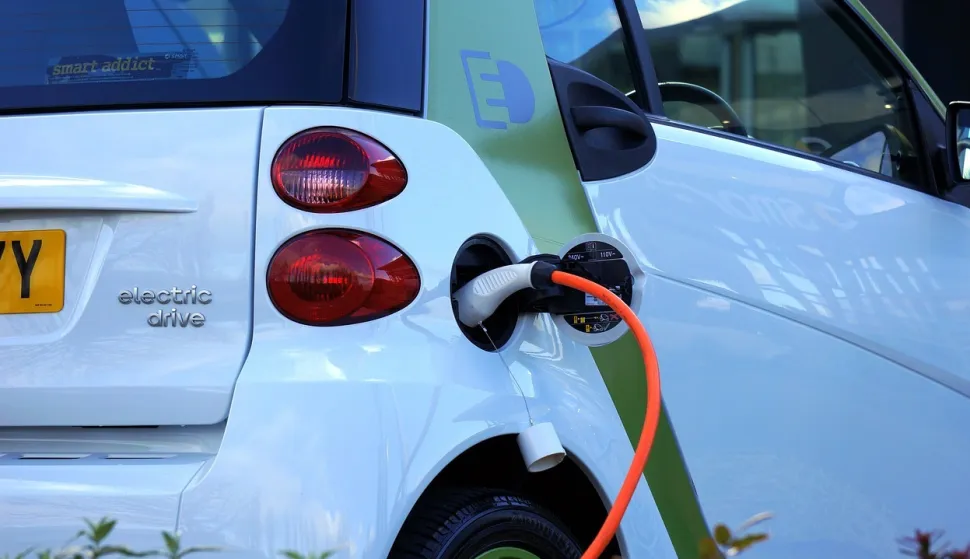 Prodaja električnih automobila skočila gotovo 38 posto